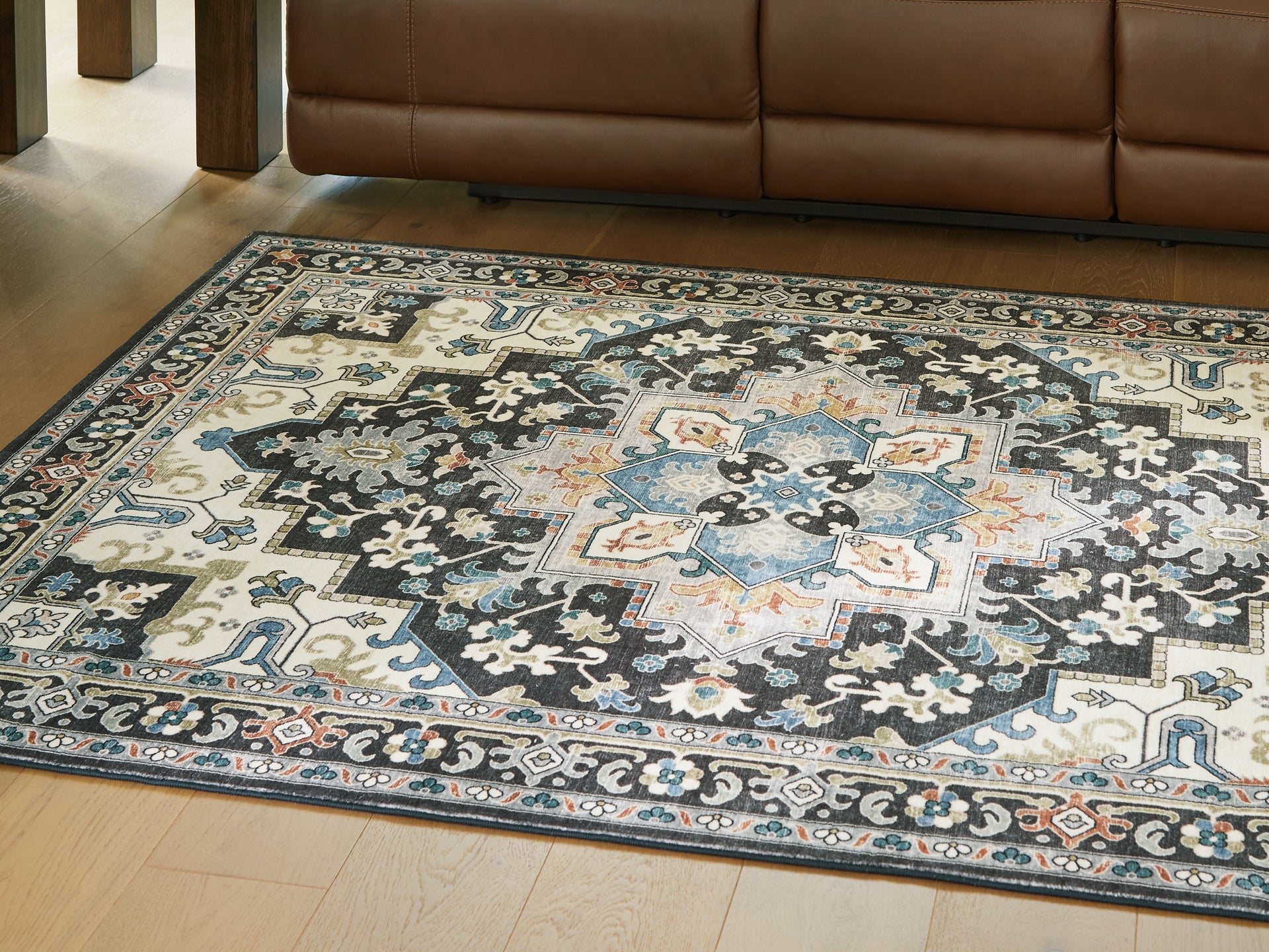 Leningston Washable Medium Rug – Economy Furniture